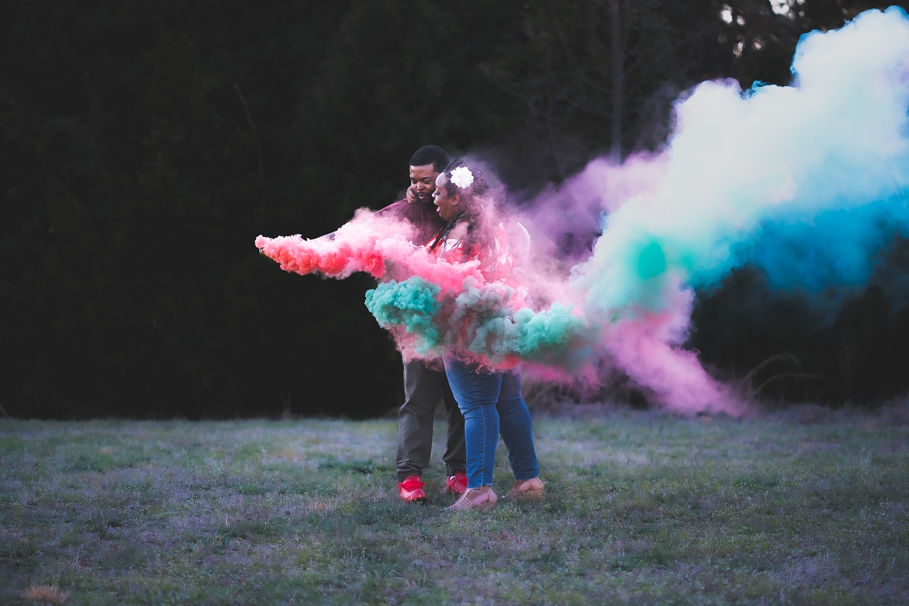 8 Color Powder Games to Liven Up Your Gender Reveal Party - Color ...