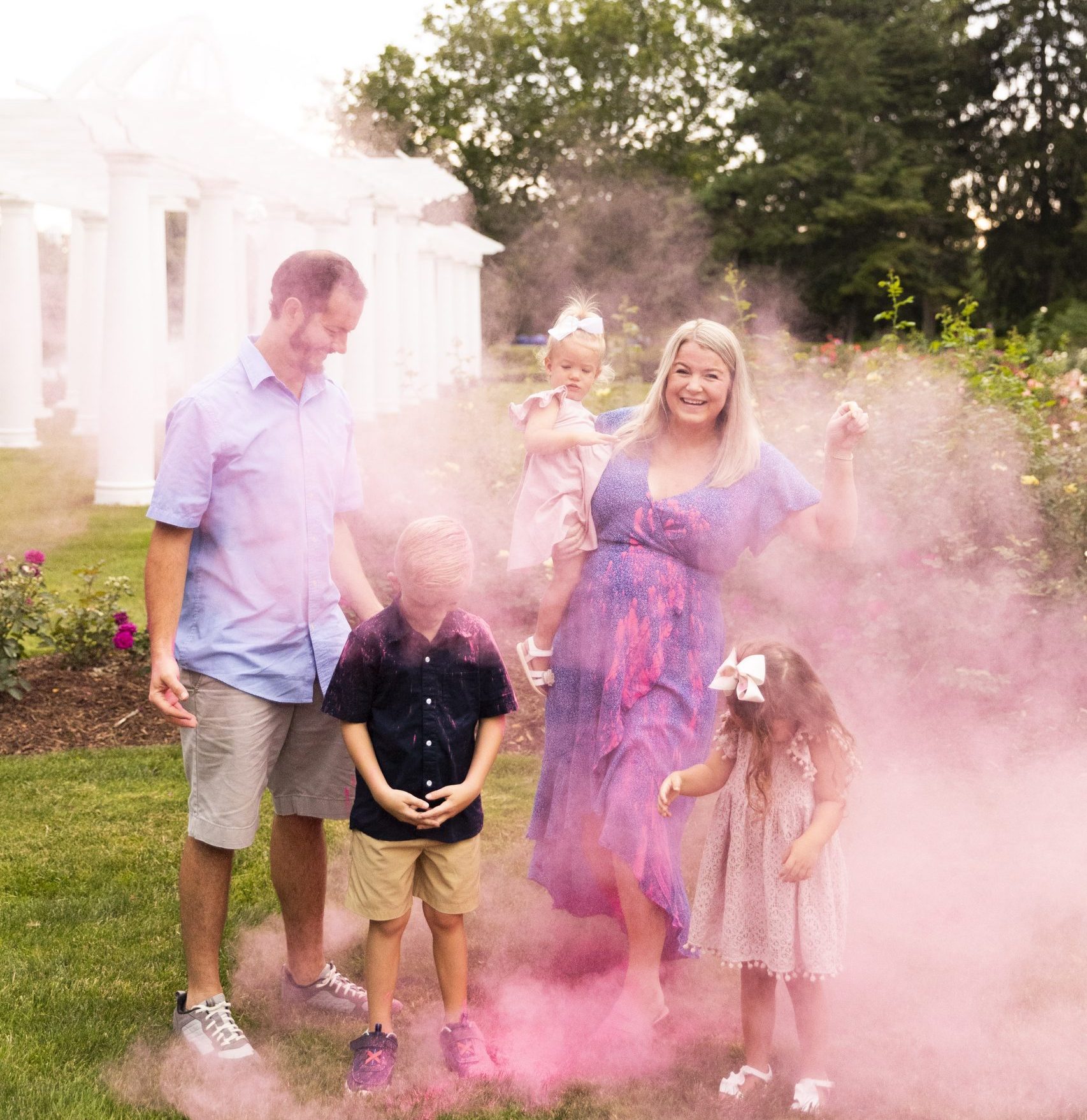 How To Use Gender Reveal Powder For Your Big Announcement